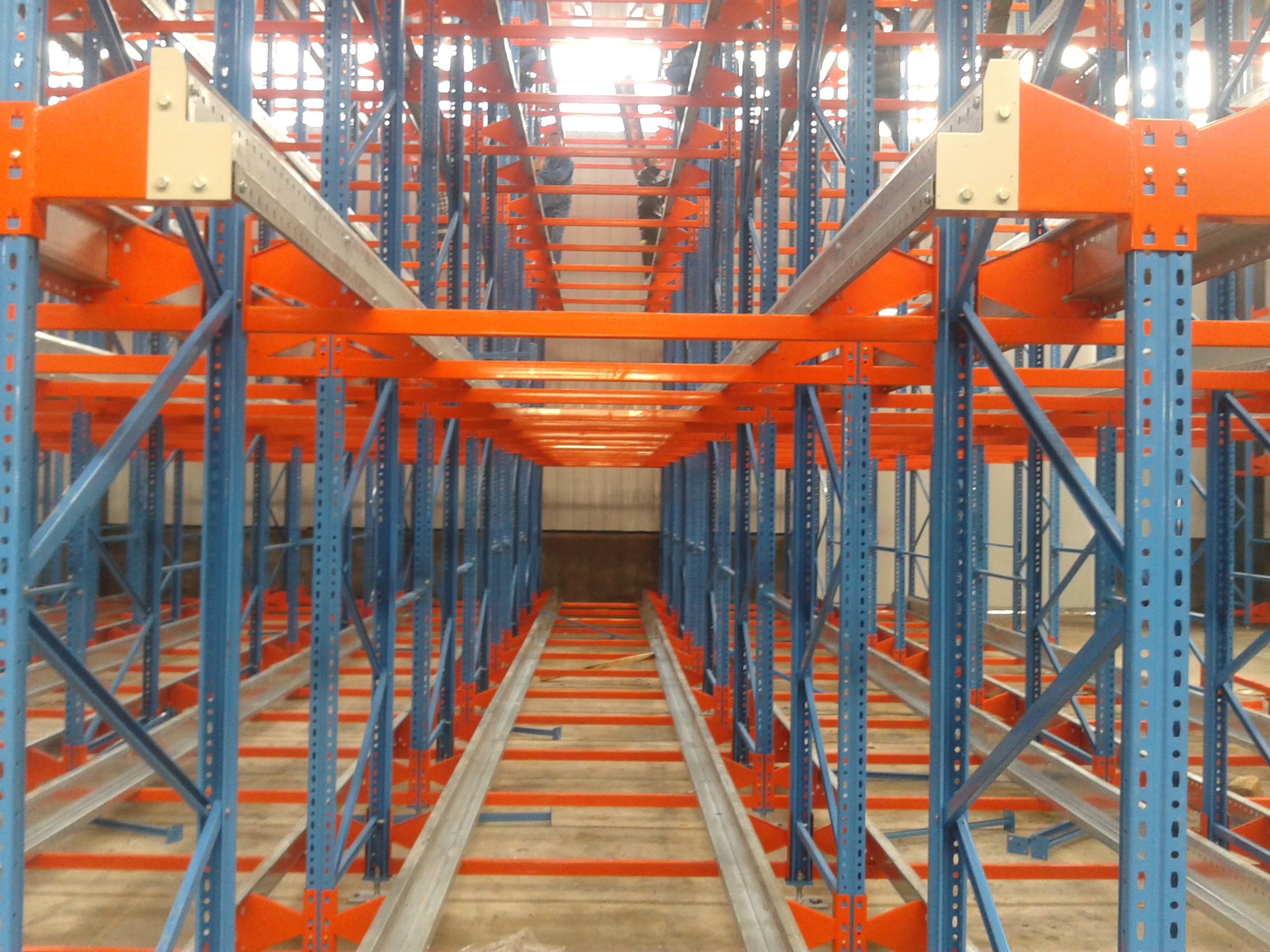 Industrial Racks/Shuttle Car System/Semi Auto Racking from China ...