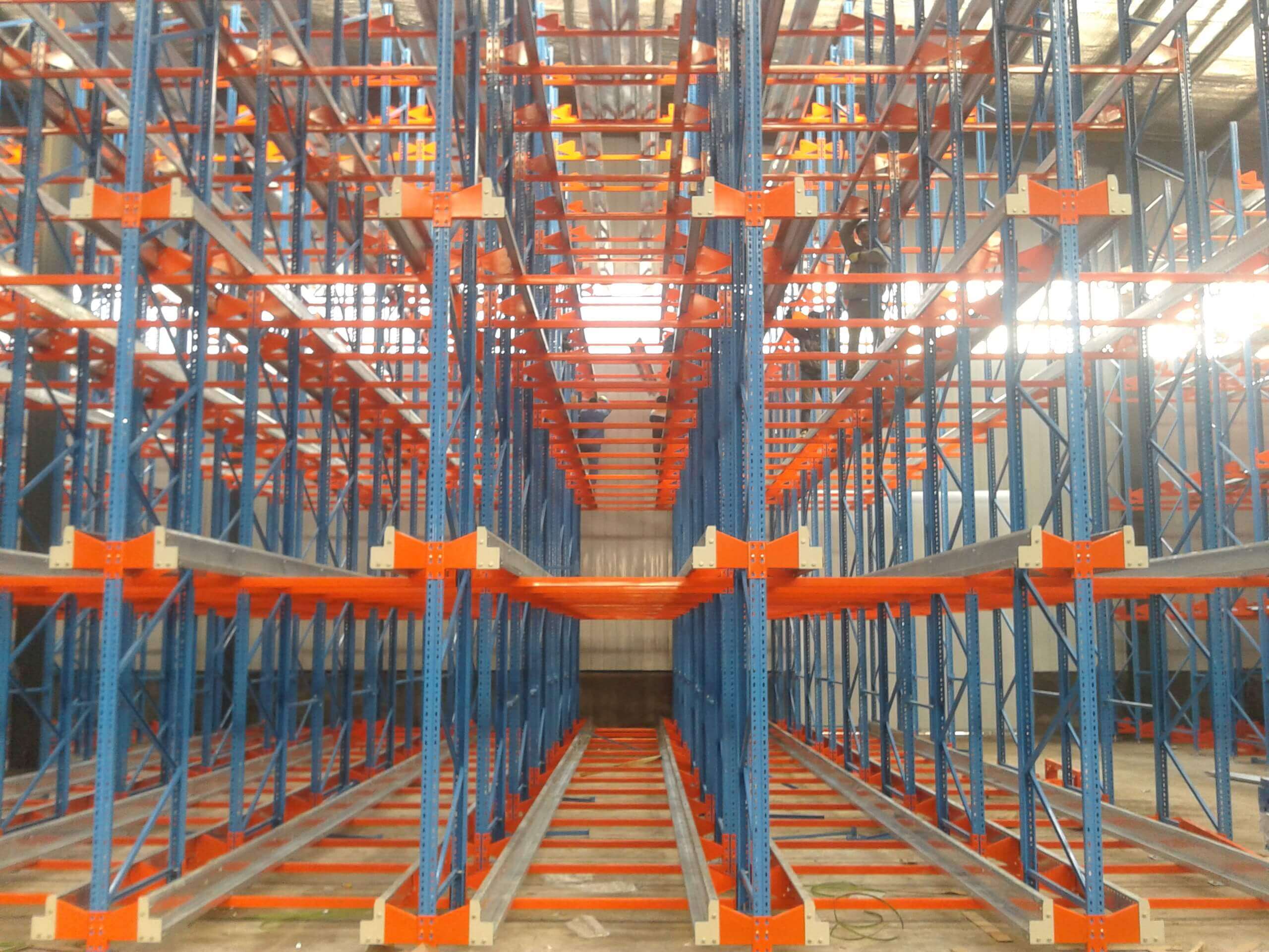 Automated Warehouse Storage Radio Shuttle Racking System for Cold ...
