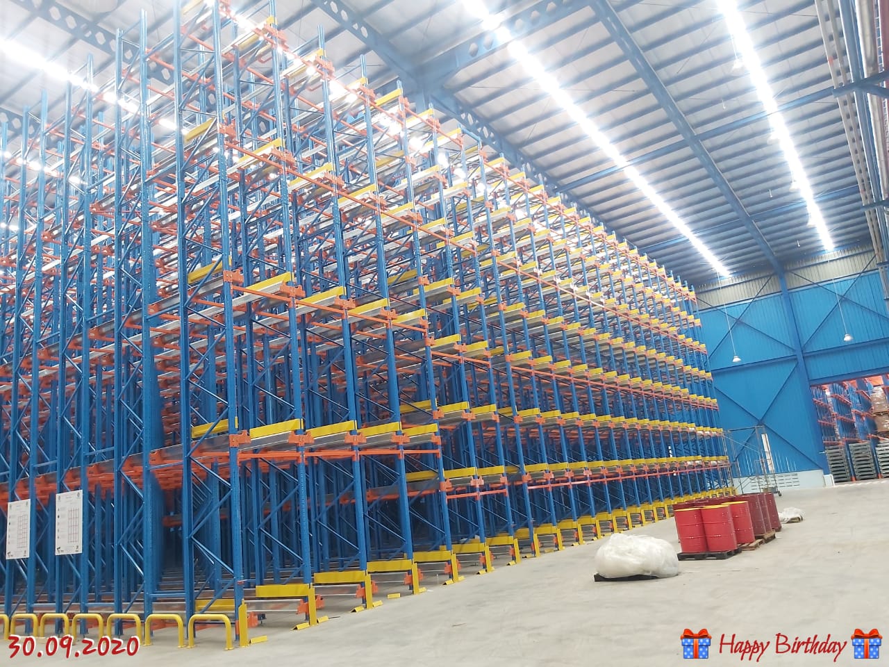 Drive In Pallet Racking Warehouse Industrial Drive In Pallet Racking ...