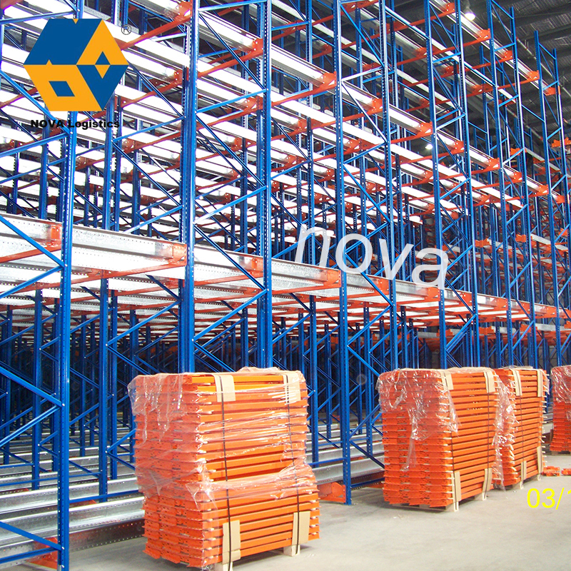 Warehouse Economic Flexible Heavy Duty 4 Ways Radio Shuttle Pallet Rack ...